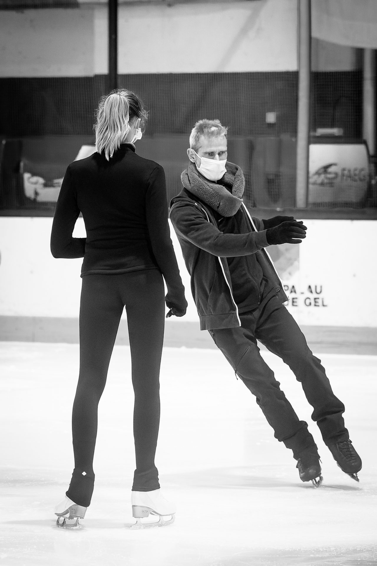 ice2impulse International Figure Skating Camps official website